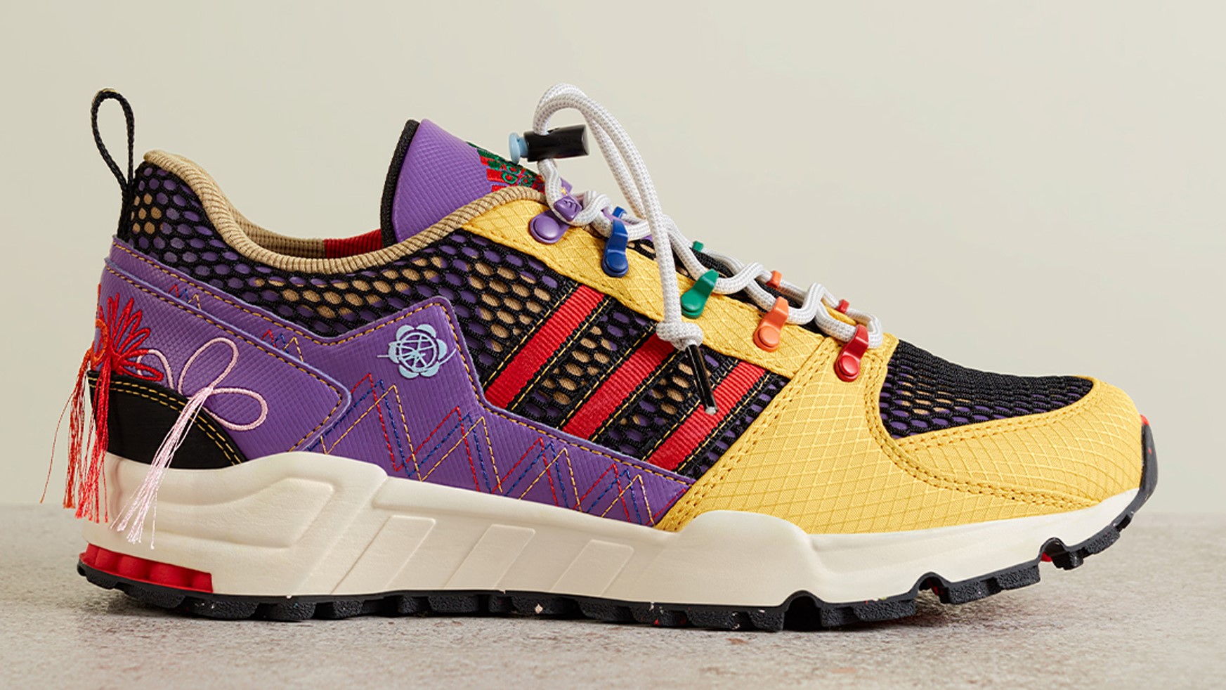 Michaela Becker - SET DESIGNER, ART DIRECTOR, PROPS STYLIST, PRODUCTION ...