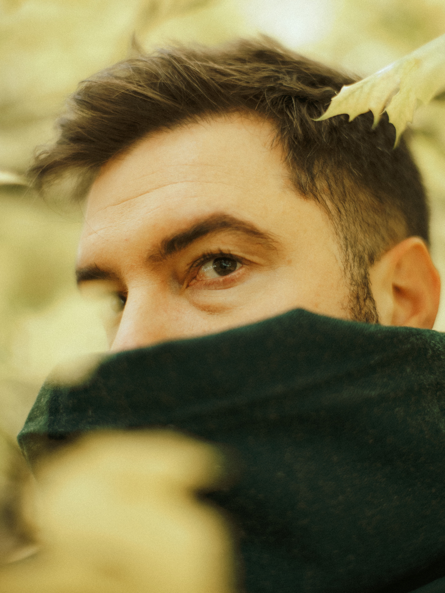 Seb JJ Peters - Atmospheric Portrait & Music Photographer