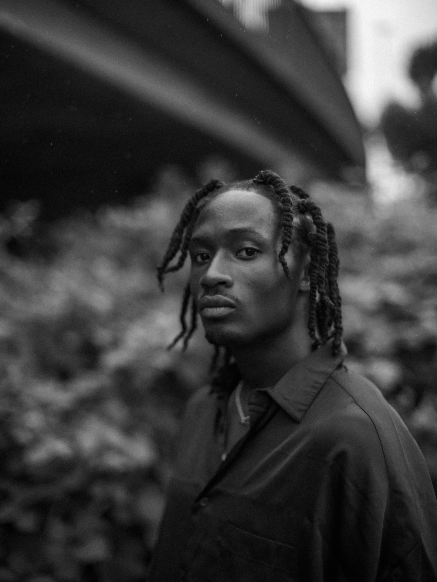 Seb JJ Peters - Atmospheric Portrait & Music Photographer