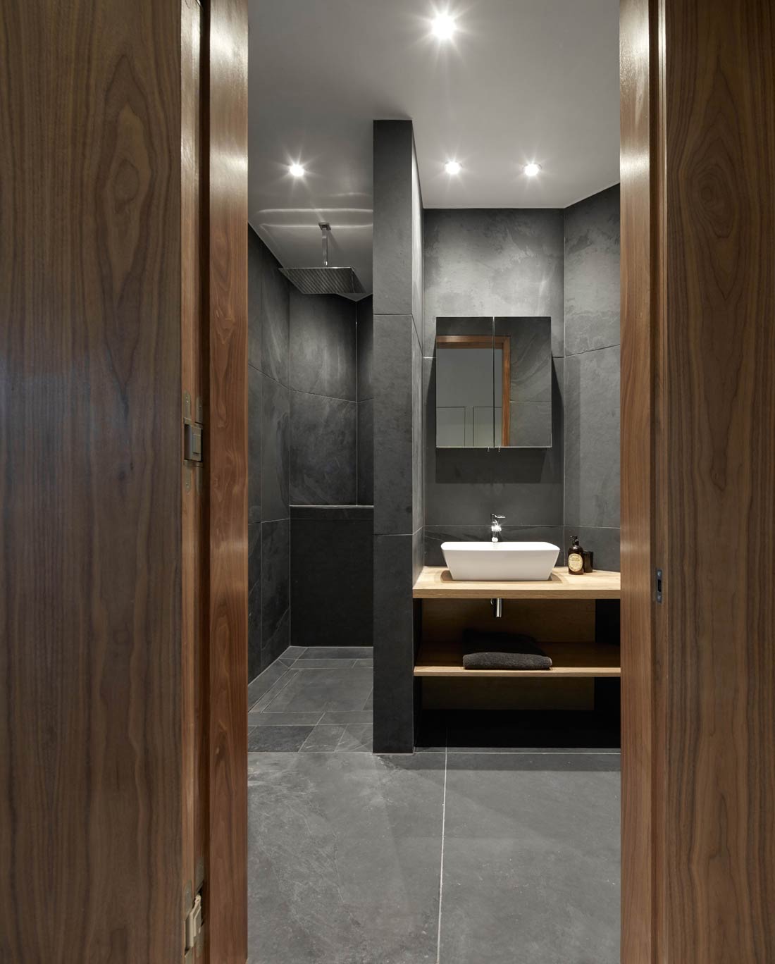 Hackney Apartment