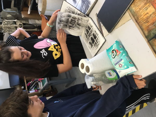 pupil s studying ian murphy s artwork ian murphy introduction