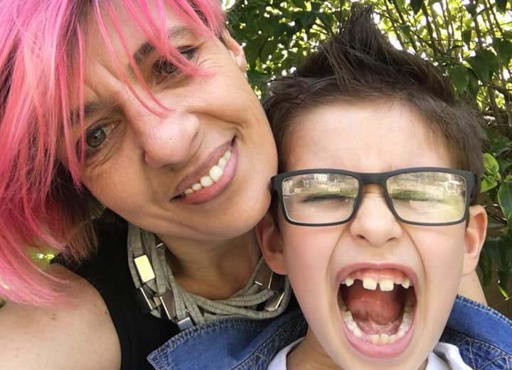 Deborah Alberti's Instagram, Twitter & Facebook on IDCrawl