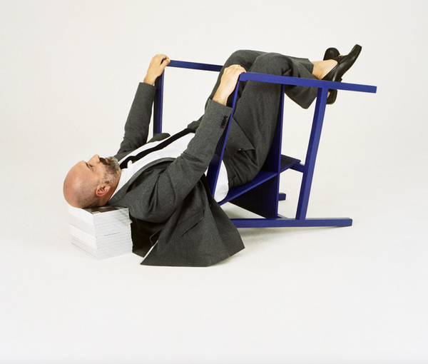 C41 (IT) Seeking Uncomfort in a Comfortable Chair
