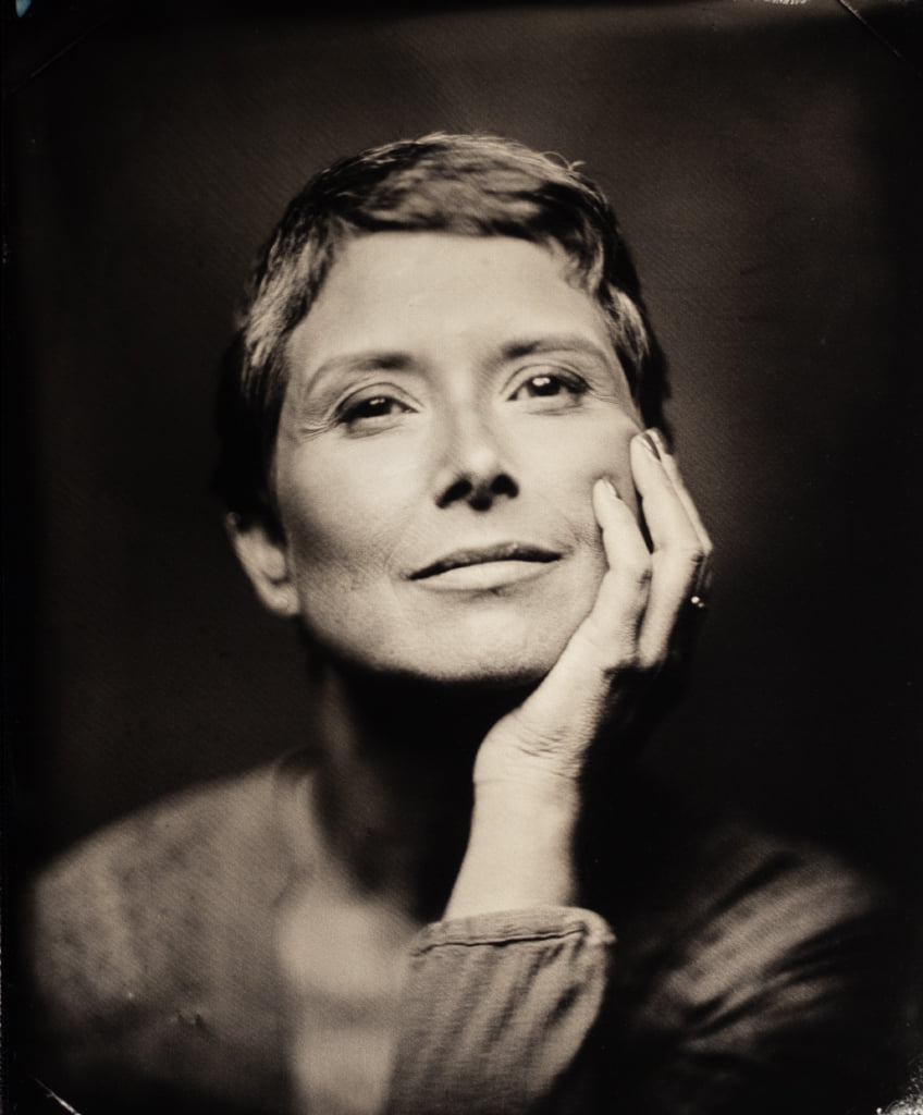 Silverbox Photography Studio: Capture Timeless Portraits Using the ...