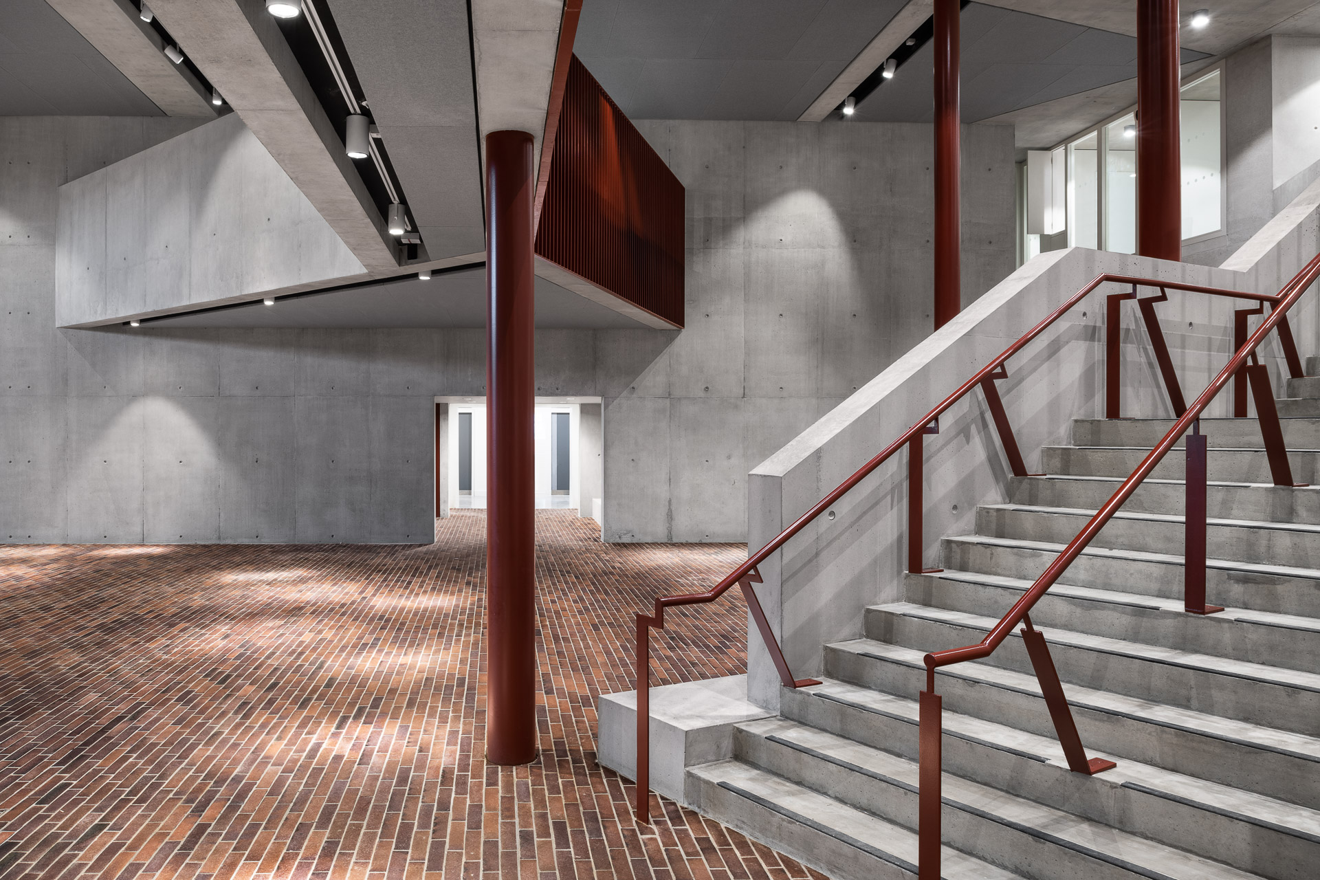 architecture: UCC Hub