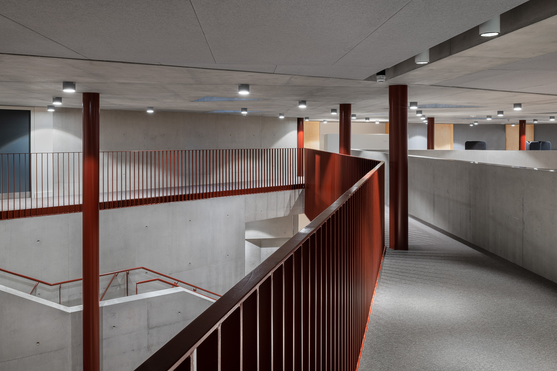 architecture: UCC Hub