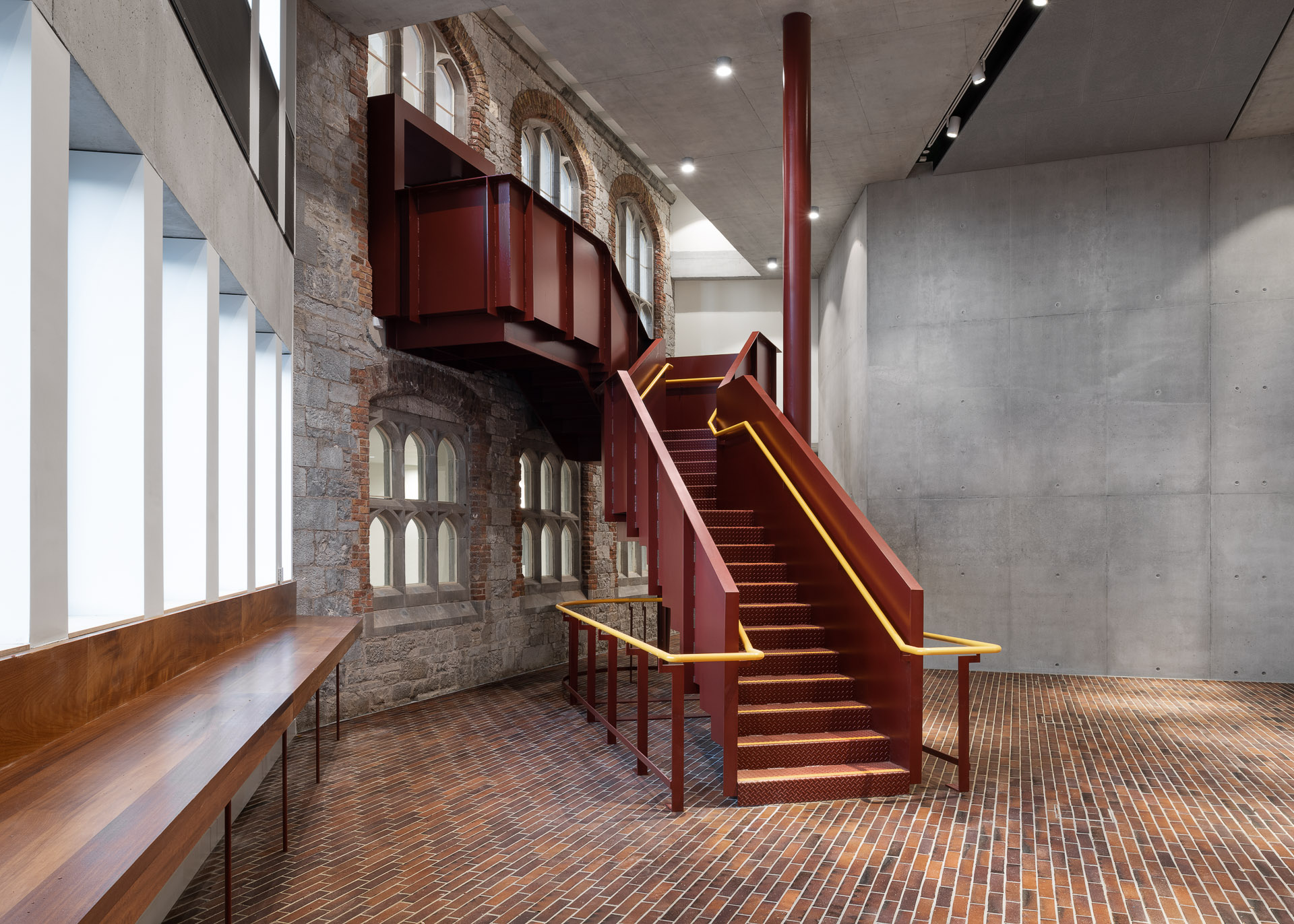 architecture: UCC Hub