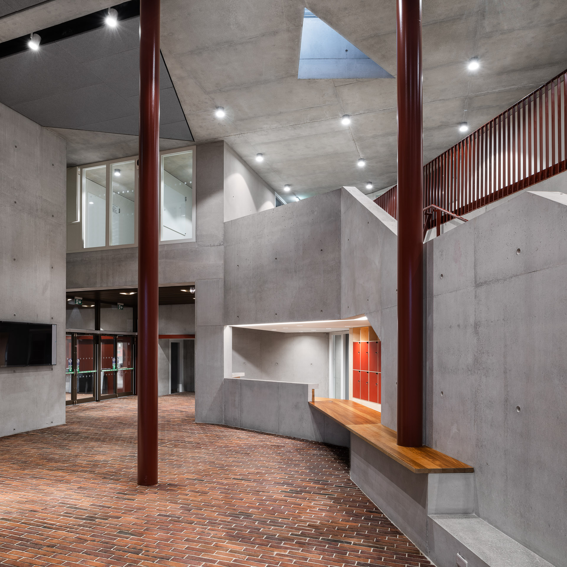 architecture: UCC Hub