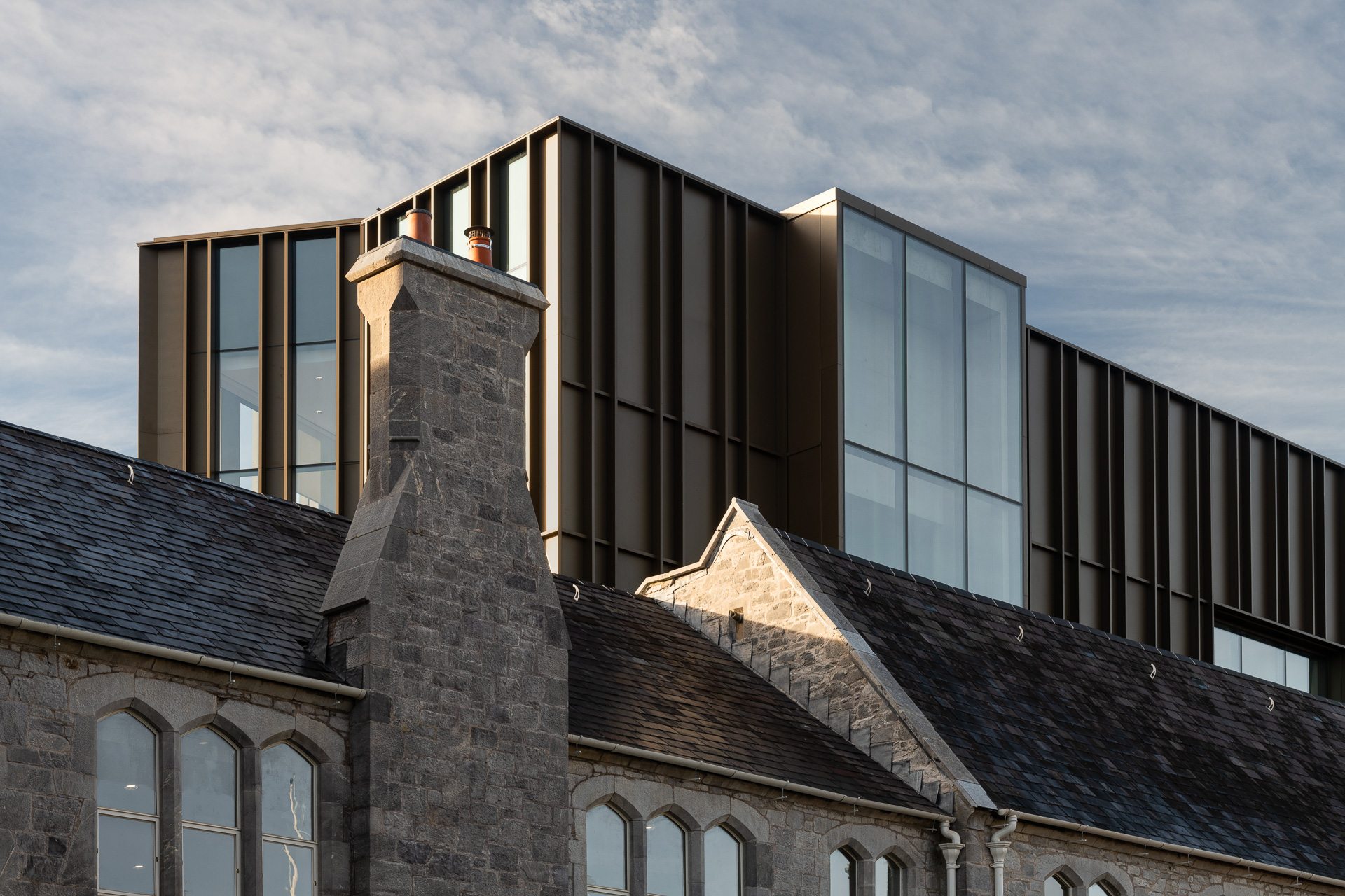 architecture: UCC Hub
