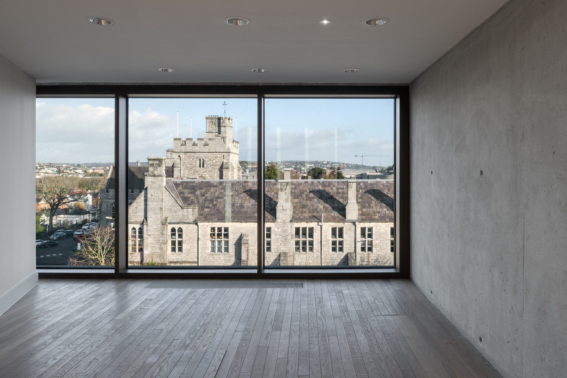 architecture: UCC Hub