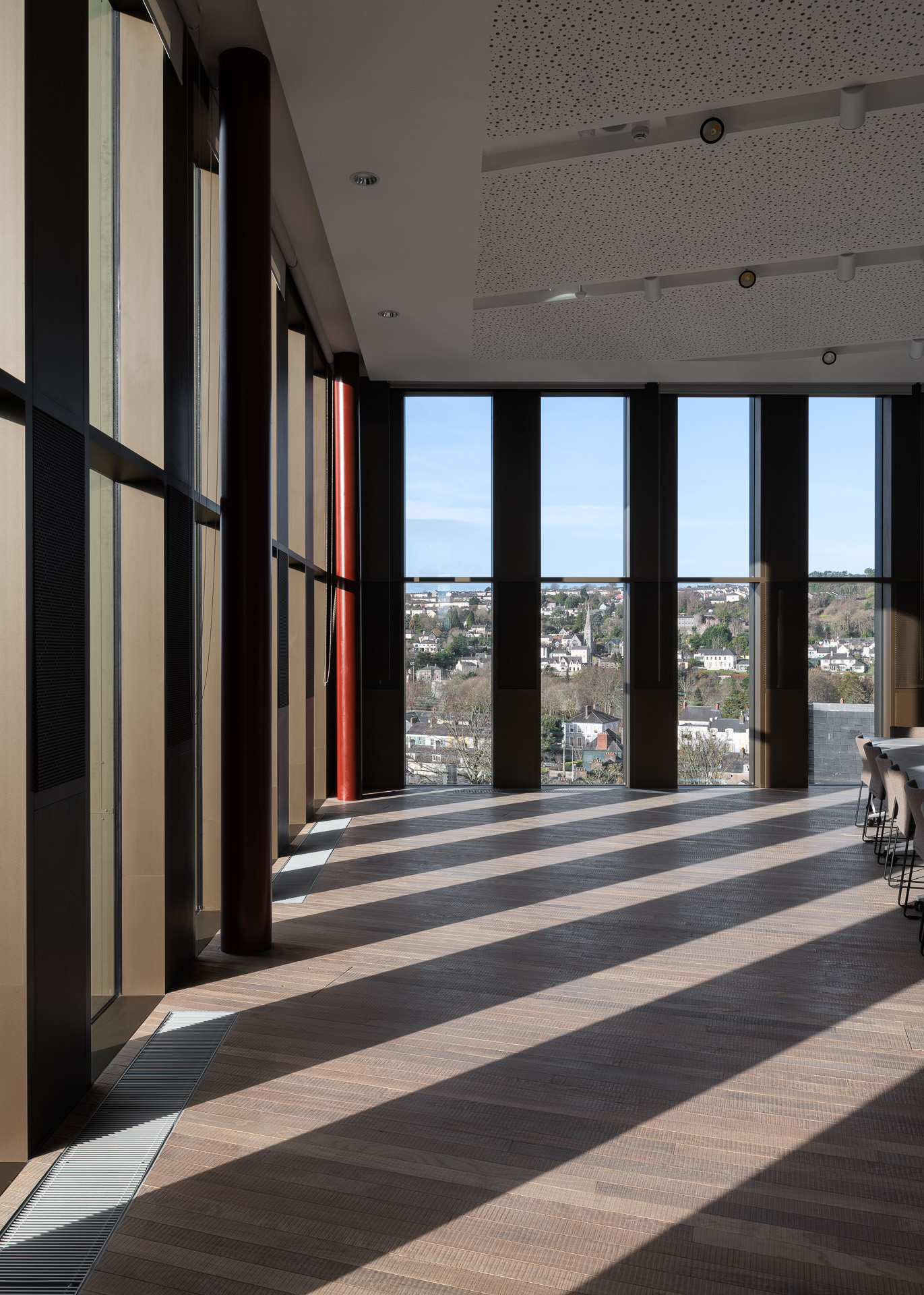 architecture: UCC Hub