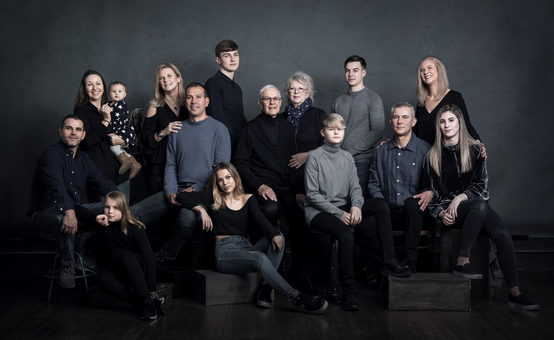 Vanity Fair style family photo shoot