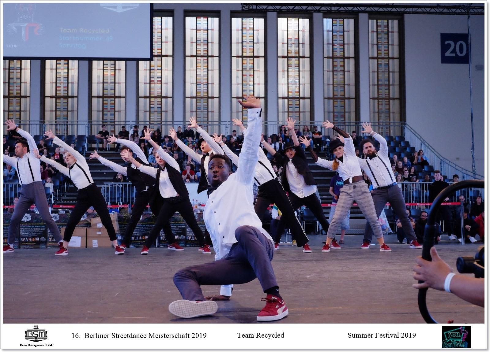 MEIER EDEN || DANCER & CHOREOGRAPH. Identical in his dance movements by ...